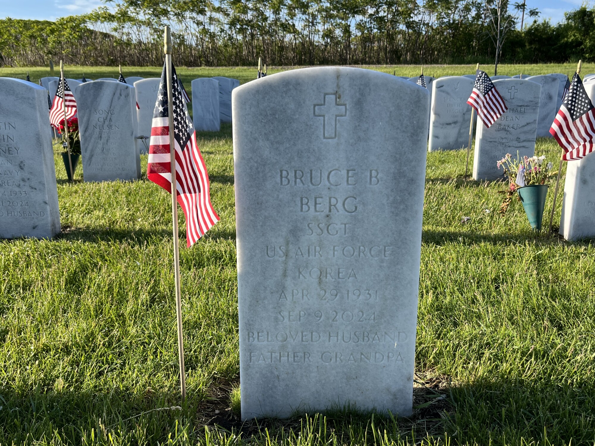 Bruce Berg – Flags for Fort Snelling