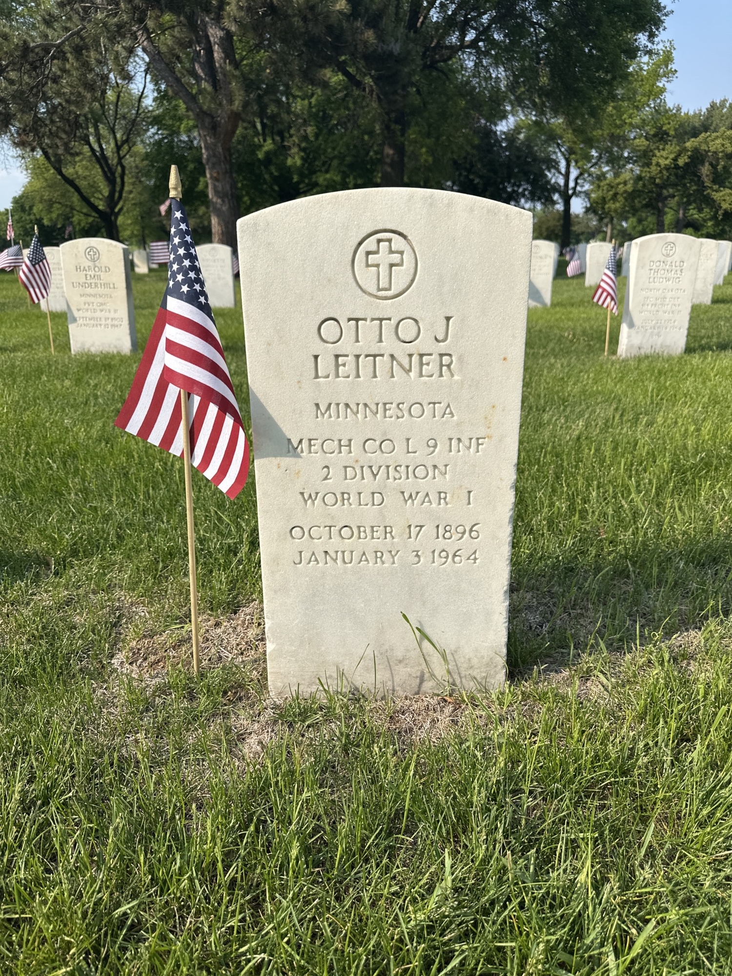Otto Leitner – Flags for Fort Snelling